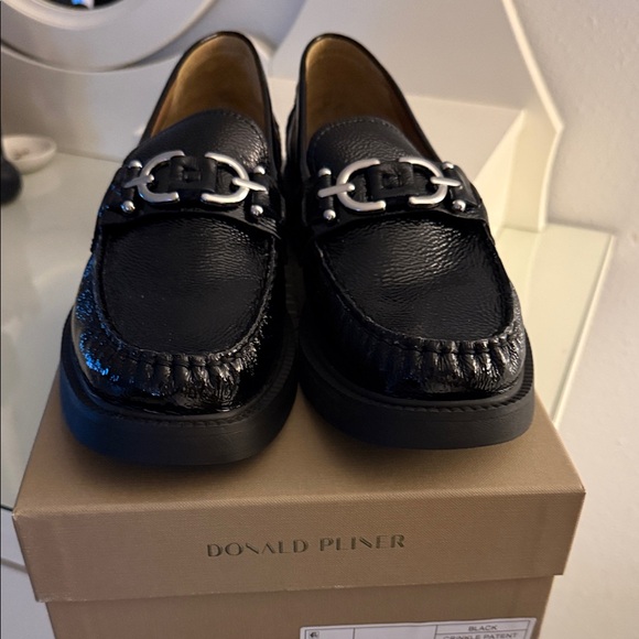 Donald J. Pliner | Shoes | Donald Pliner Galilee Black Leather Slipon ...